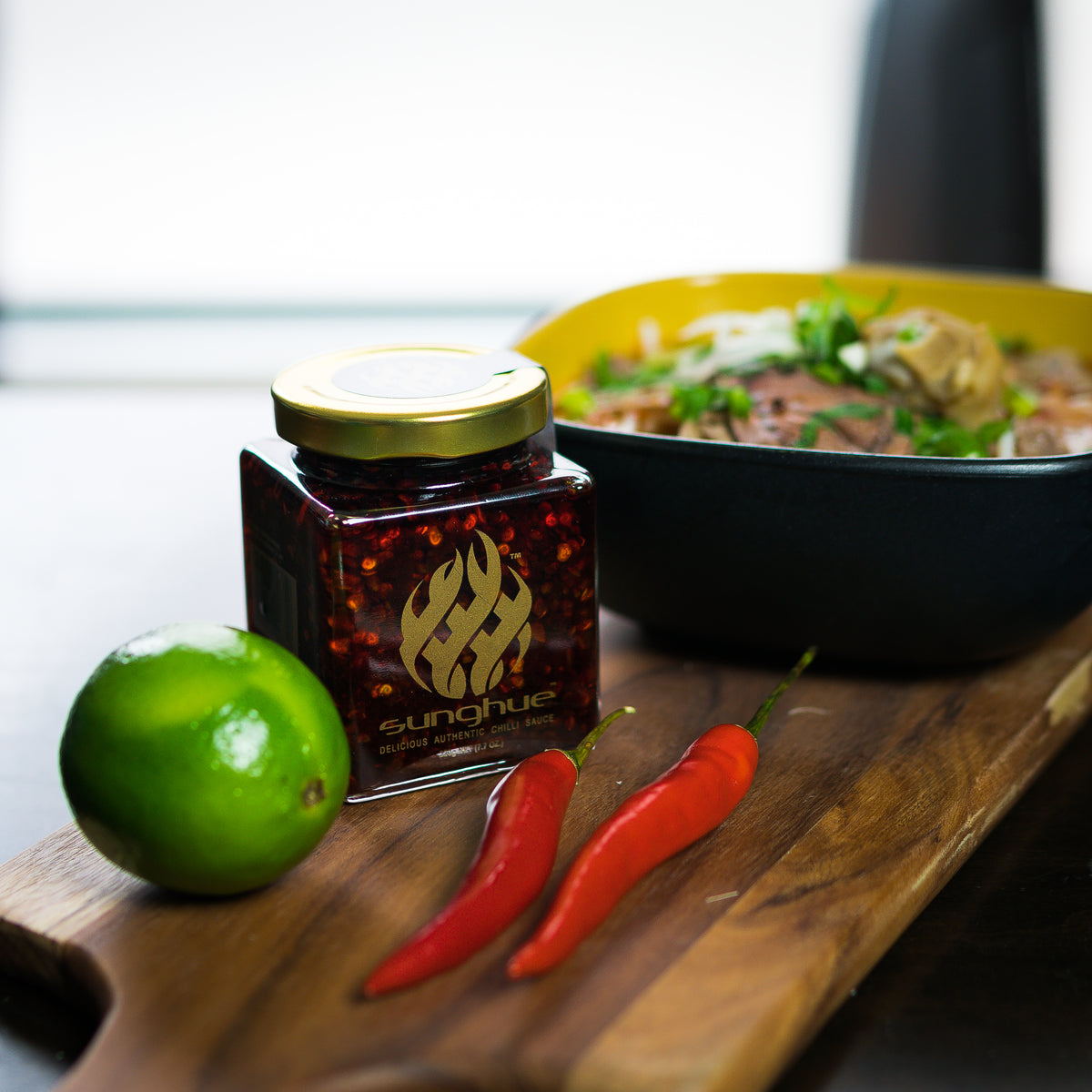 Sunghue Mild Chilli Sauce: Elevate Your Culinary Experience! – Blonde ...